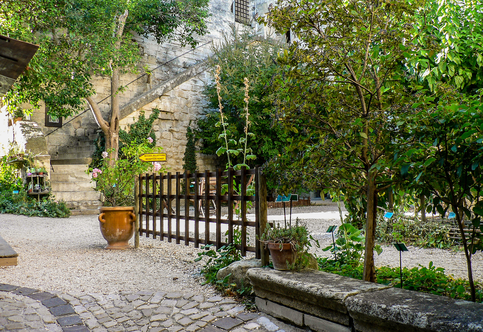 jardin medieval uzes I atelier CHATERSèN